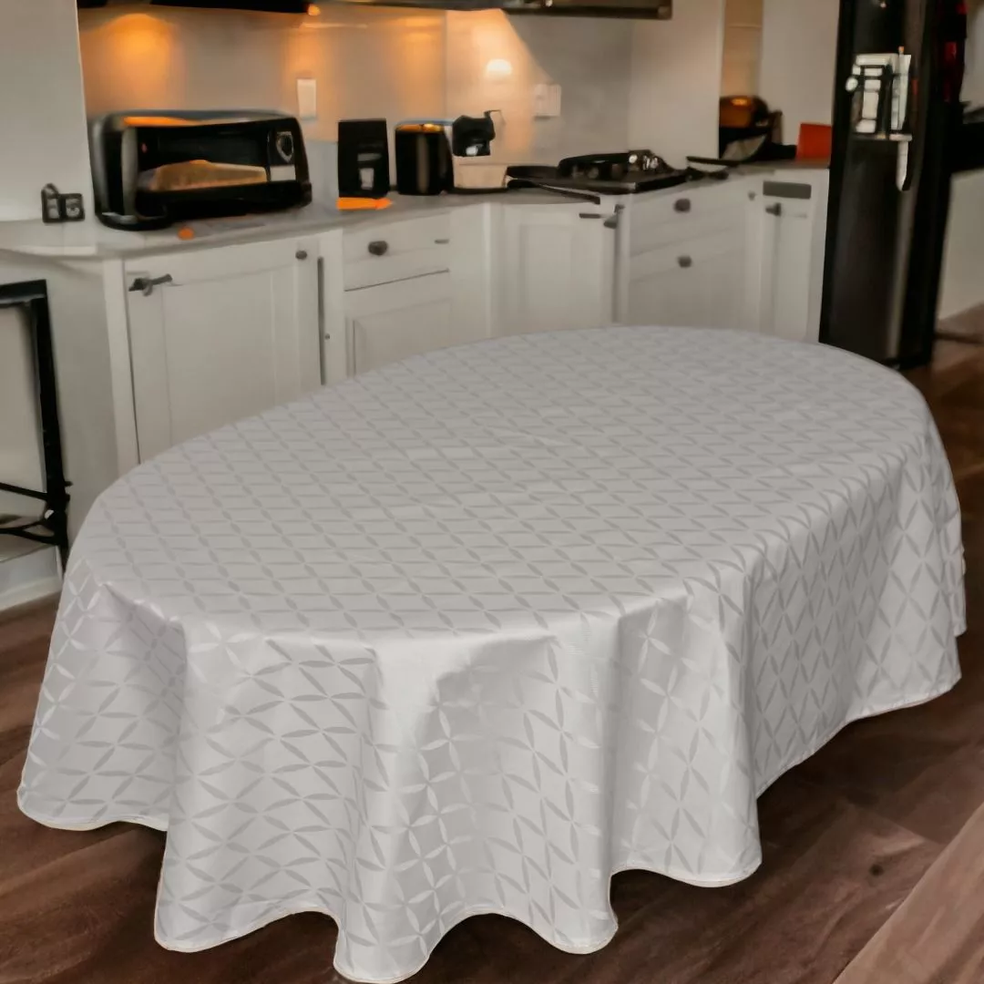 Stolnjak Ovalni 160x220cm White lotos - eTrg.net