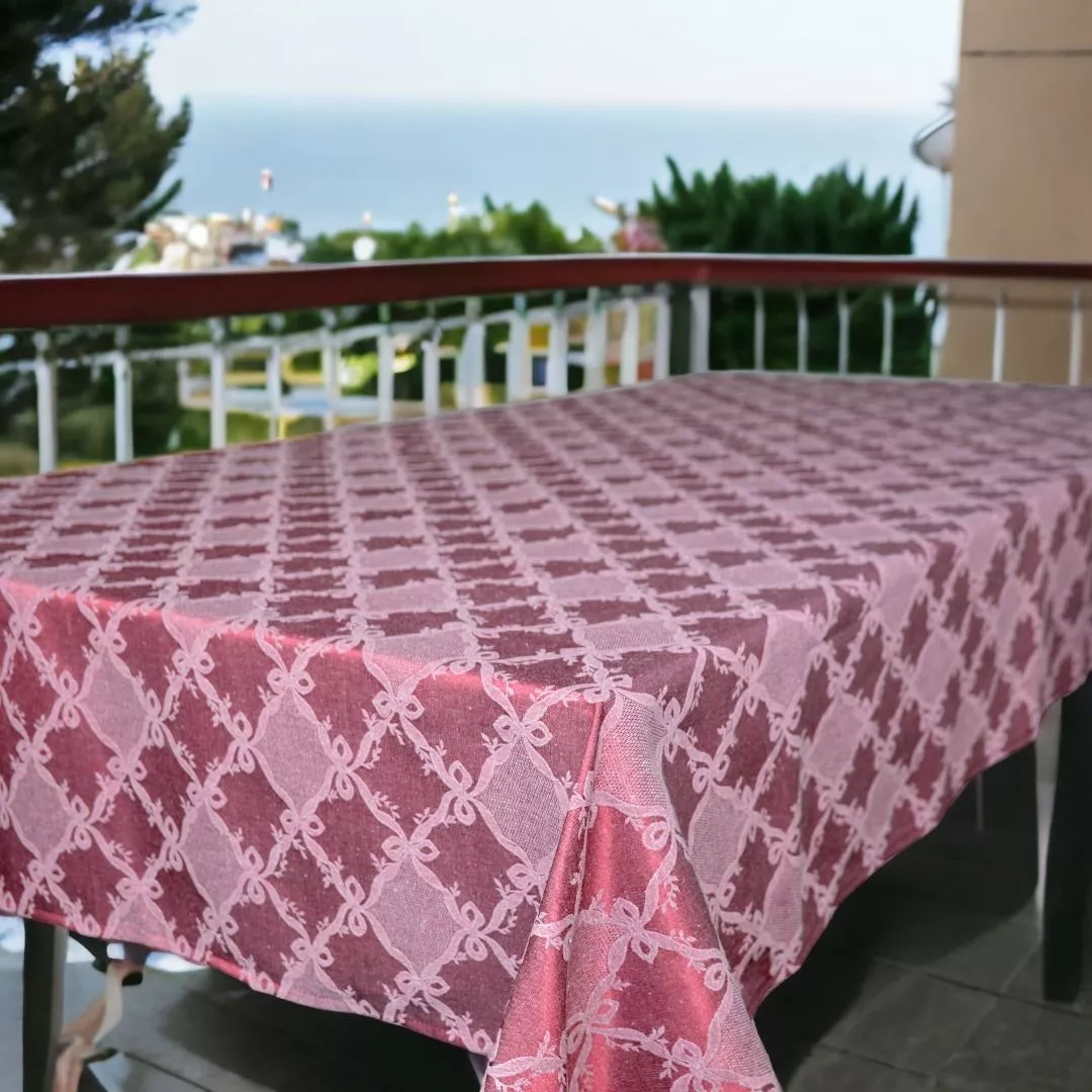 Stolnjak Damast 150x220cm D11 » eTrg.net